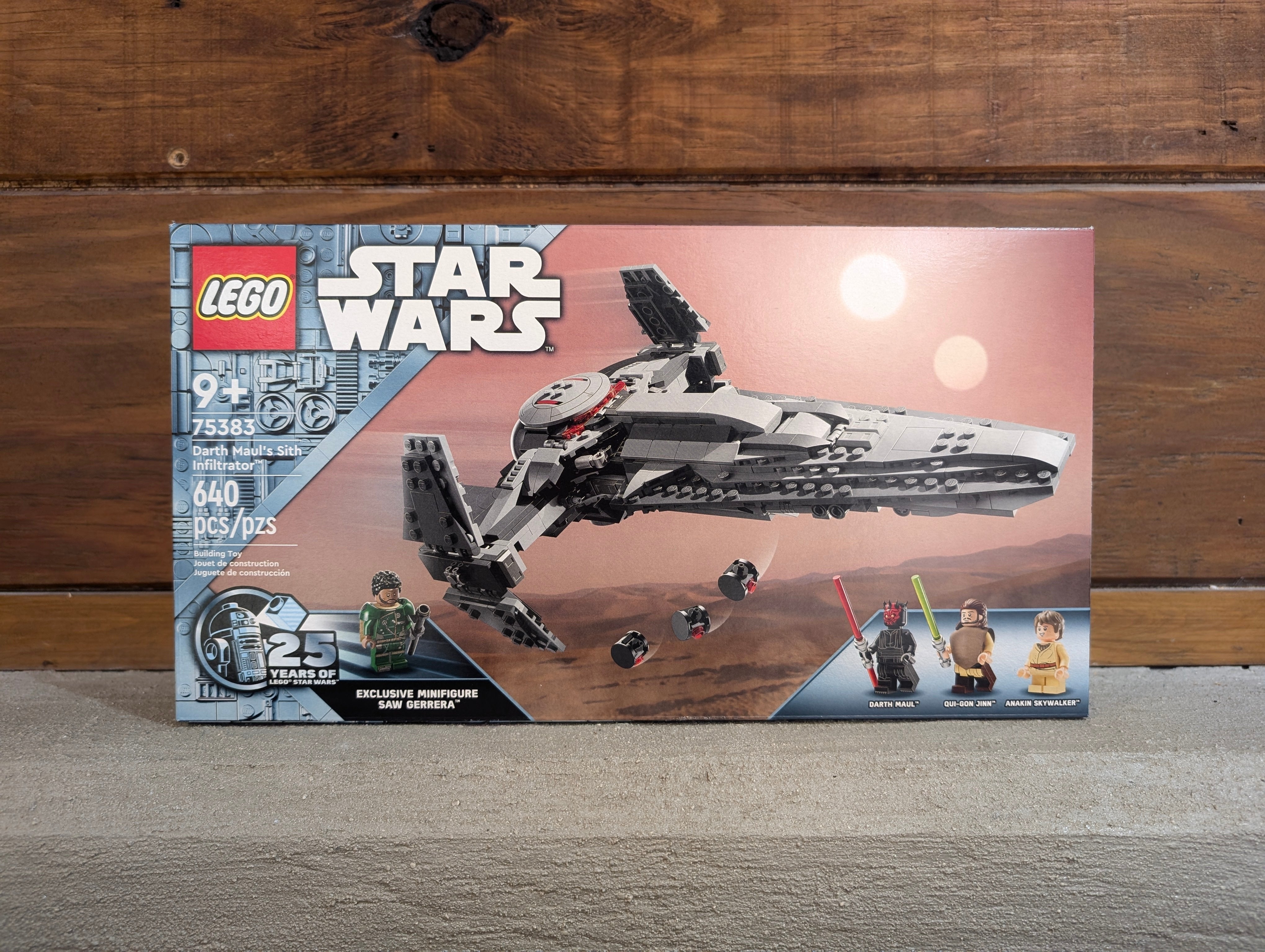 75383 Darth Maul's Sith Infiltrator Star Wars 25th Anniversary Lego Se ...