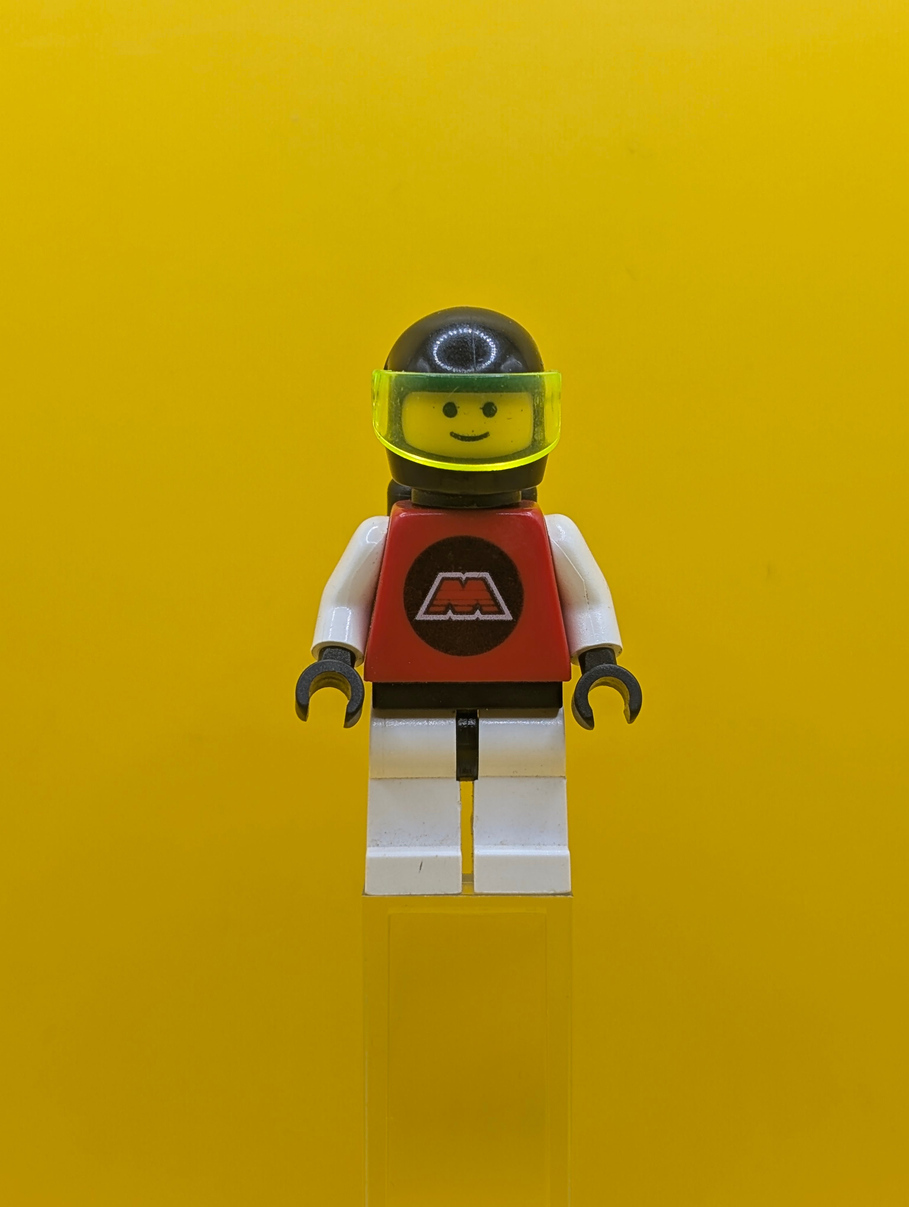 M:Tron with Air Tanks sp033 Space Lego Minifigure – Clubhouse Cards